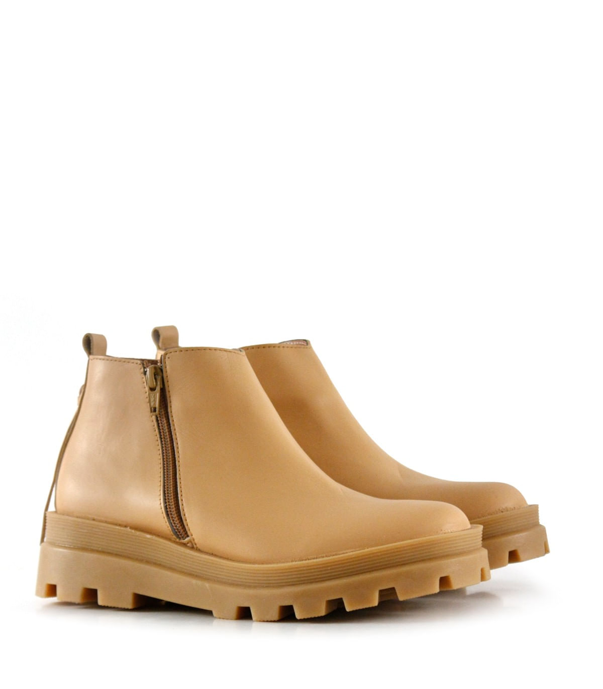 Botas cortas base corrida en suela|Botas cortas de mujer|Batistella.com ...